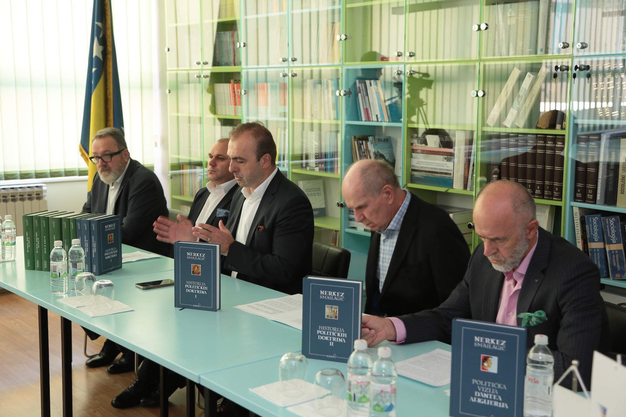 Promocija novog izdanja trilogije autora Nerkeza Smailagića | INS