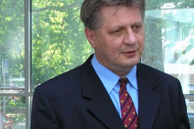 Prof. dr. Sadik Bahtić: Kako tehnološke promjene utječu na ekonomski ...